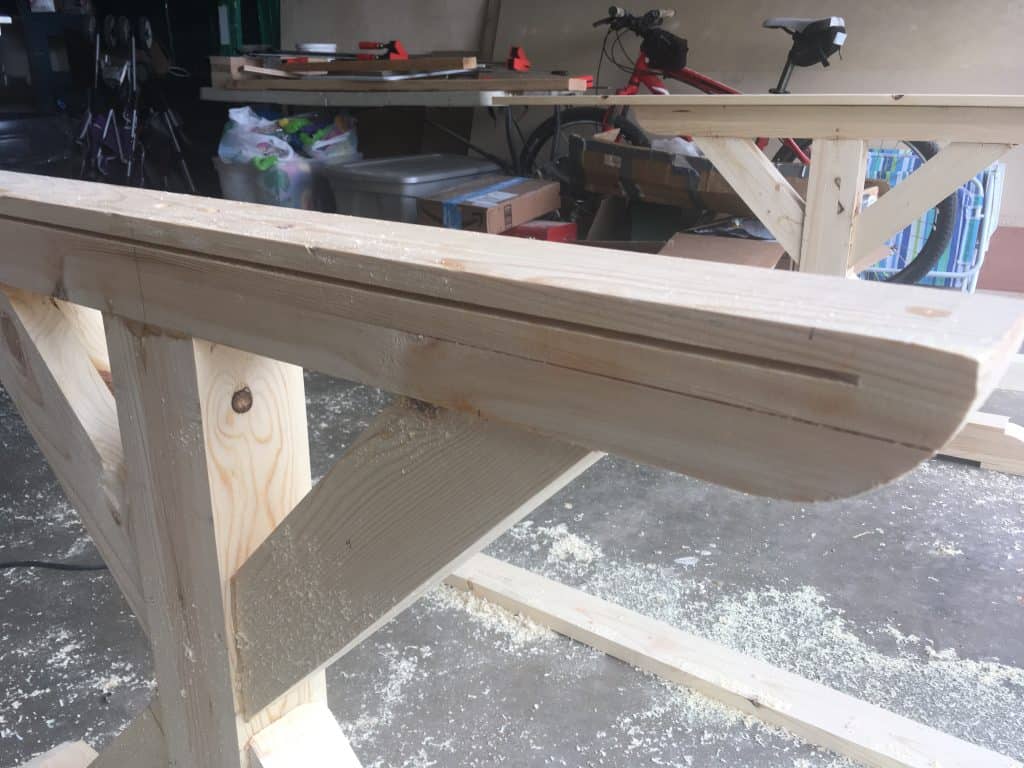 Farmhouse Trestle Table Plans - Industry DIY